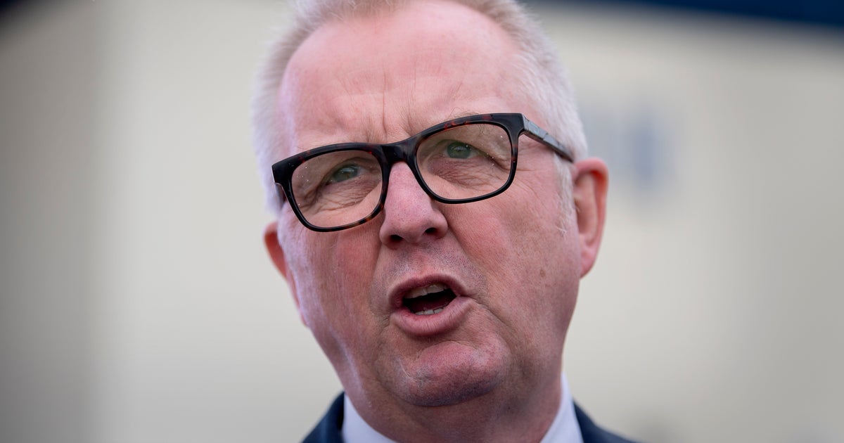 Ian Austin: Ex-Labour MP Urges Public To Vote Tory To Stop Jeremy ...