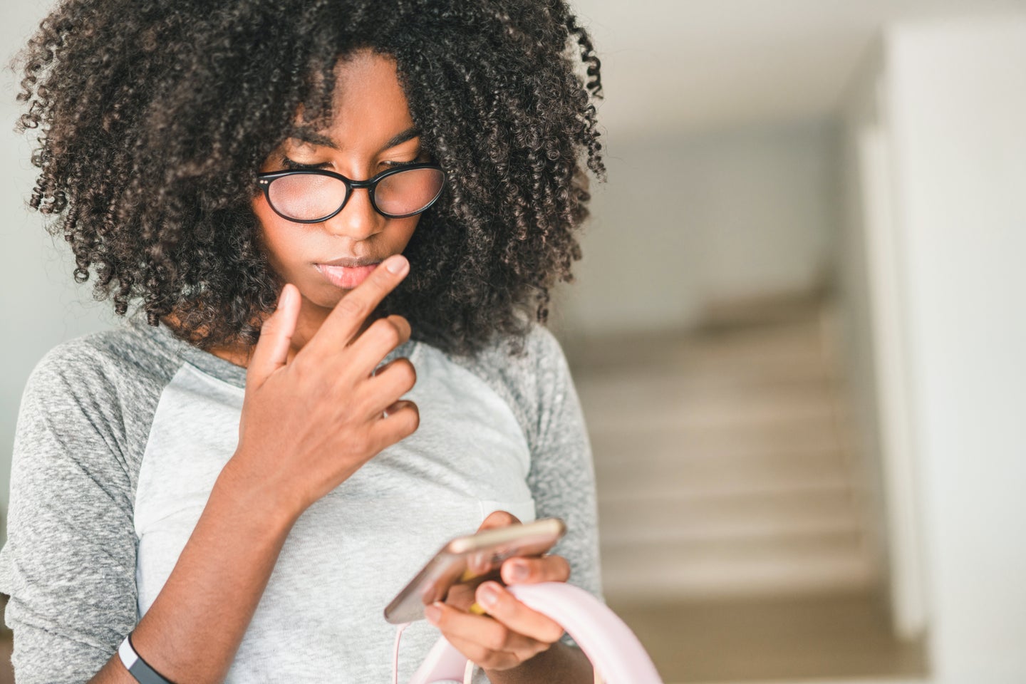 13 Everyday Ways To Cut Back On Your Smartphone Usage | HuffPost Life