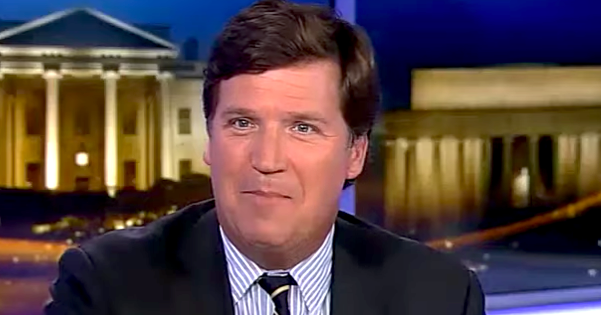 Tucker Carlson Says Hes Rooting For Russia Adds 45 Minutes Later He