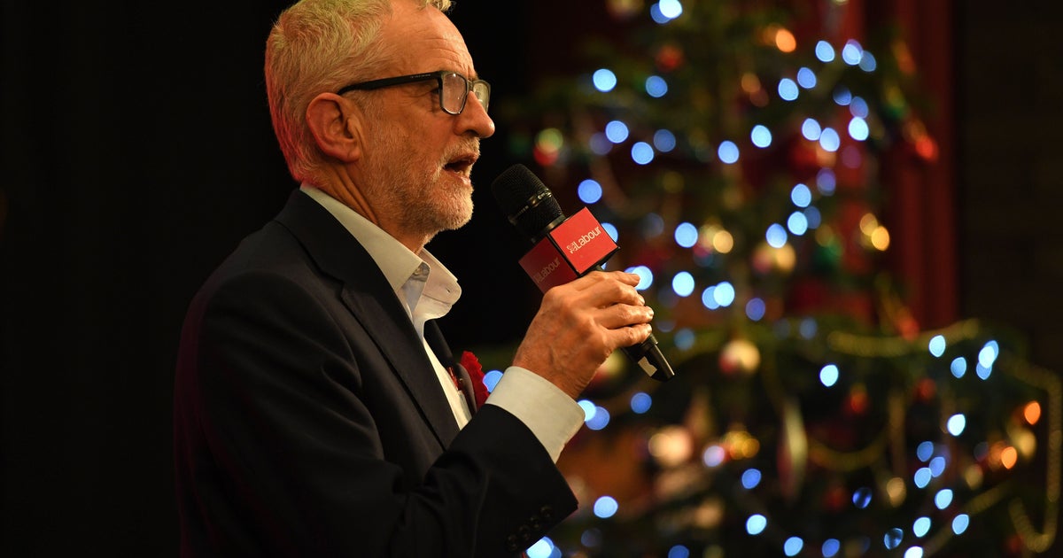 Rocking Around The Jezmas Tree As Santa Corbyn Tells Final Rallies ...