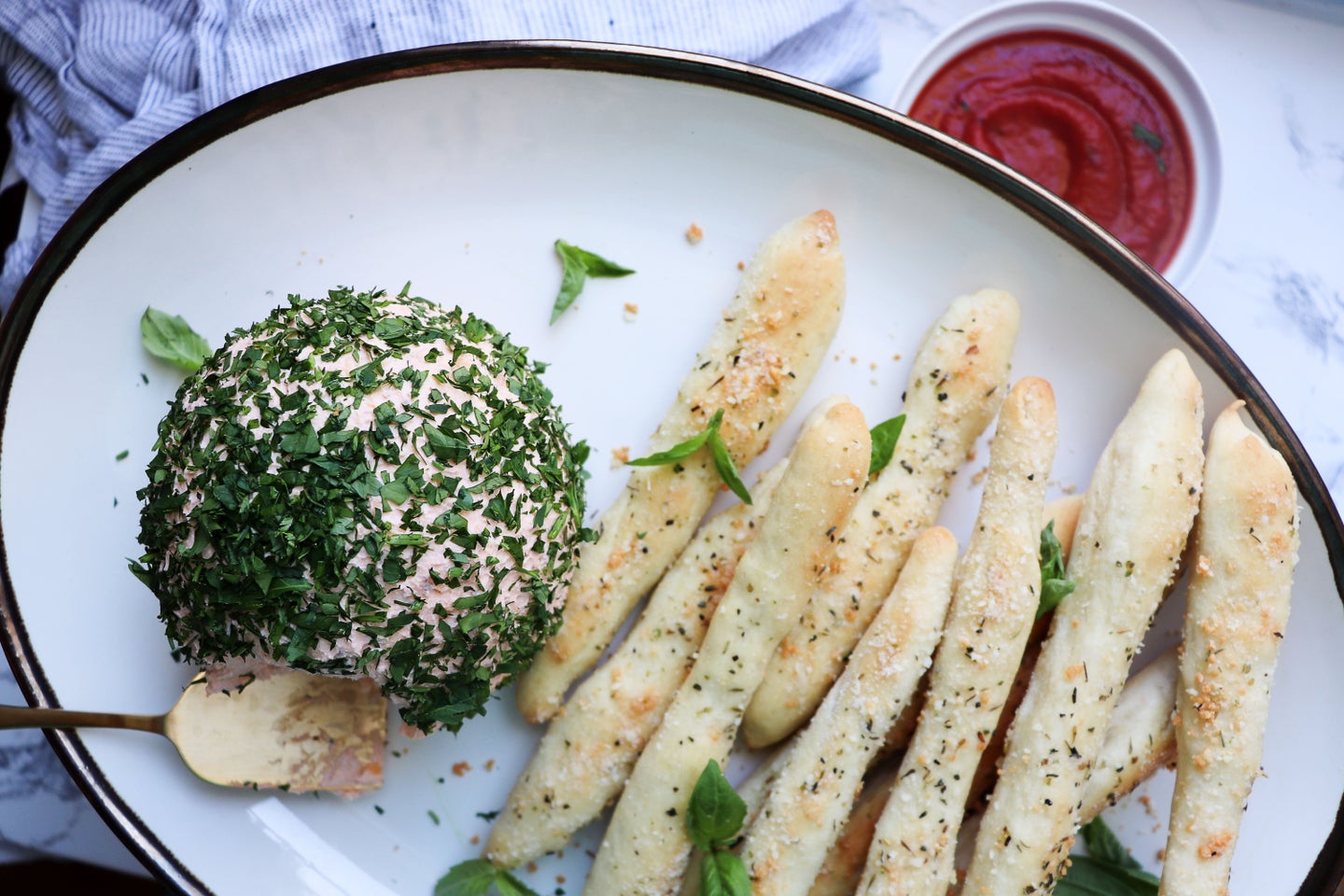 The Best Pizza Cheese Ball Recipe For Parties | HuffPost Life