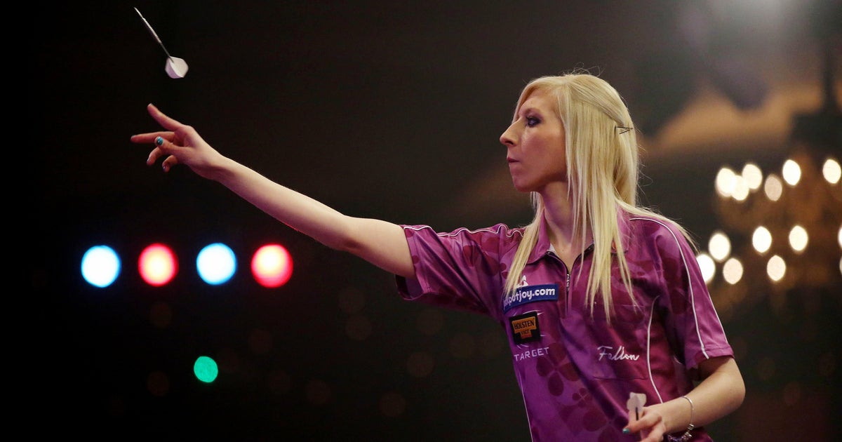 6 Reasons We Love Fallon Sherrock, On Top Of Her Amazing World Darts ...