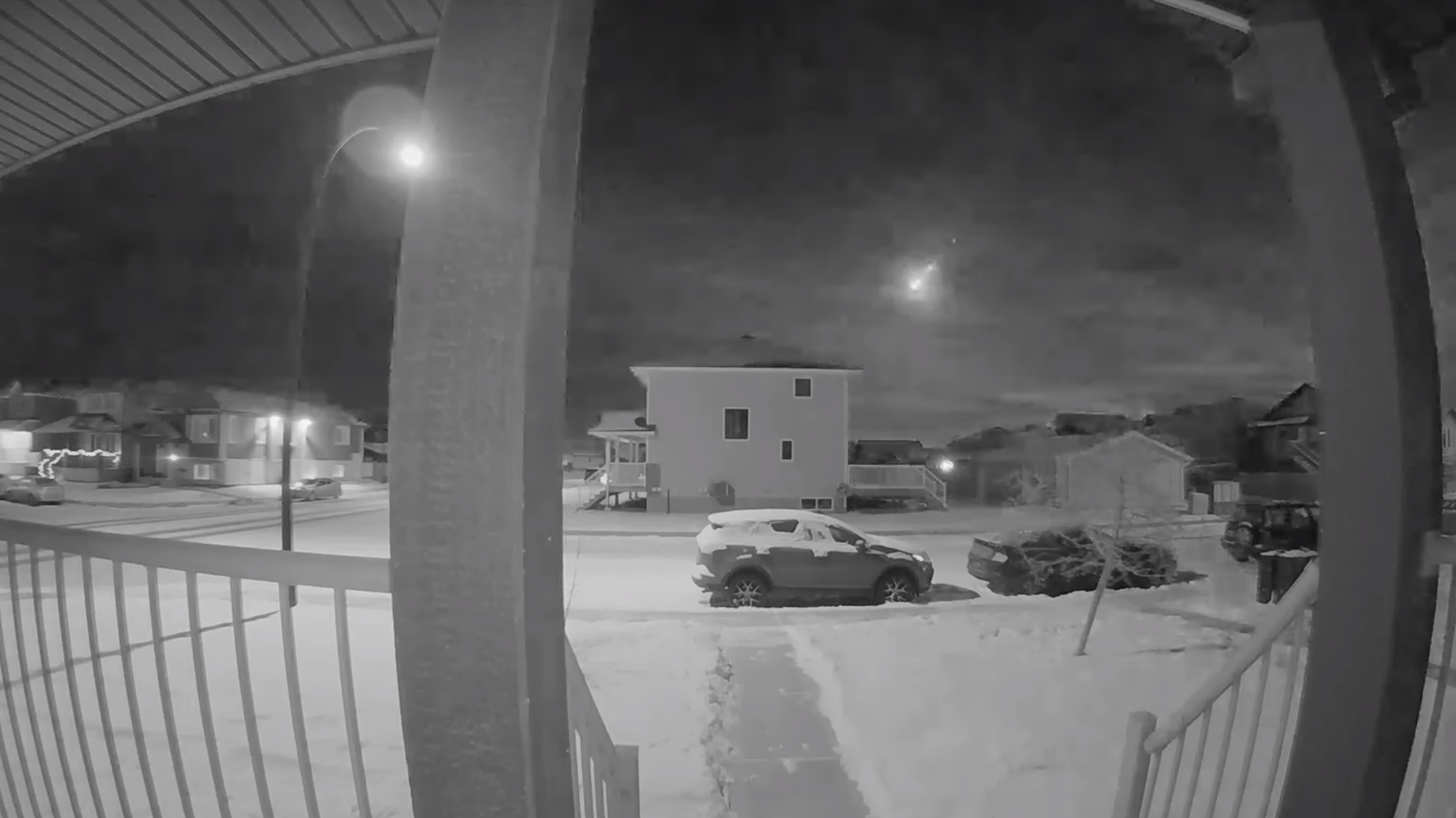 Saskatchewan Meteor Caught On Doorbell Cam | HuffPost News