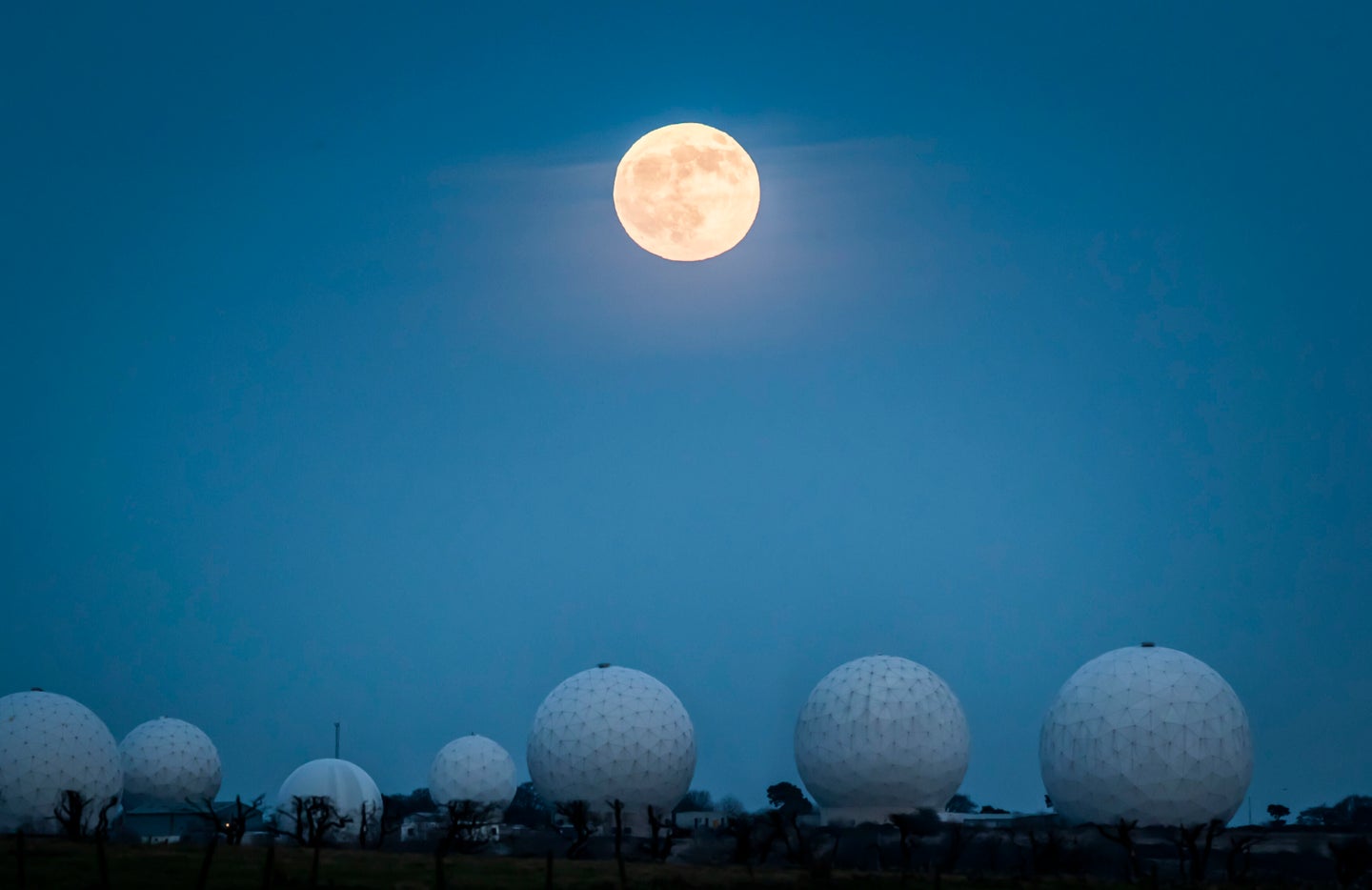 First Full Moon Of 2020 Is A Striking Celestial Sight | HuffPost Latest ...