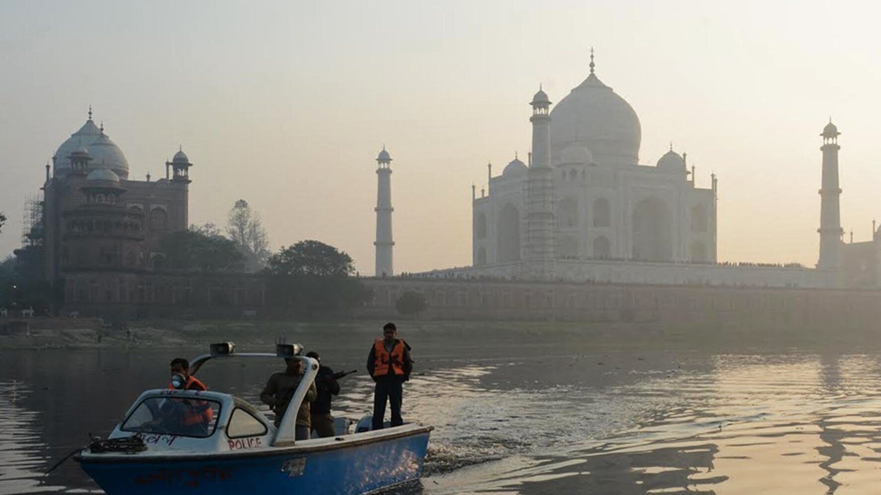 Taj Mahal Turning Yellow: Long-Term Strategy Needed, Says Parliamentary ...