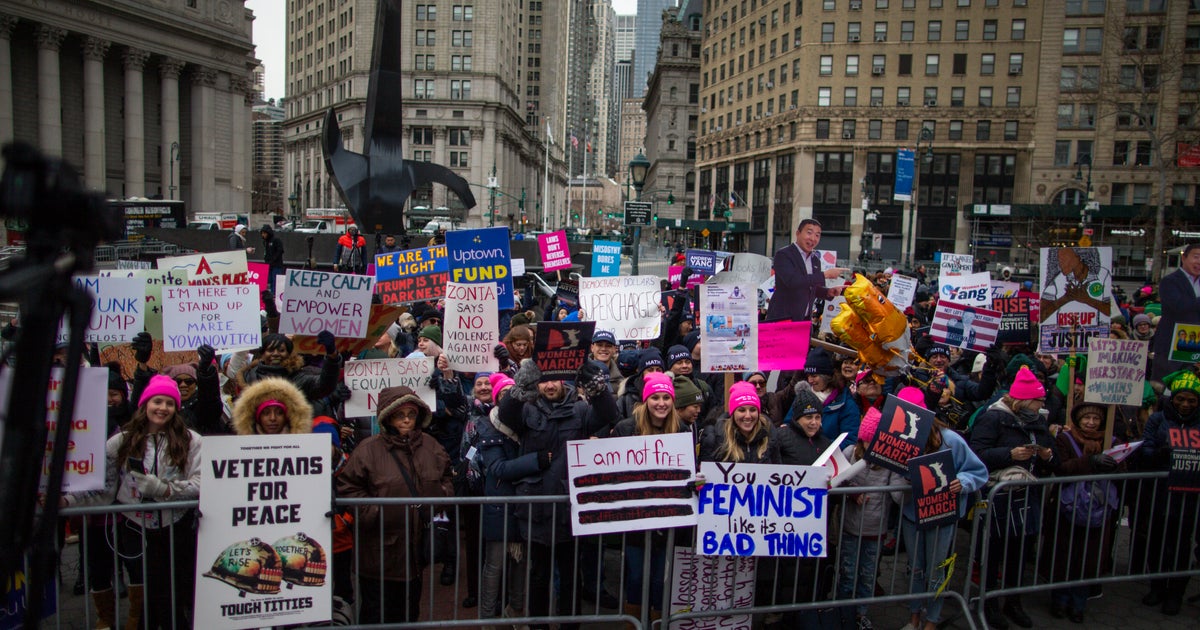 Thousands Gather Across U.S. For 4th Women's March | HuffPost Latest News