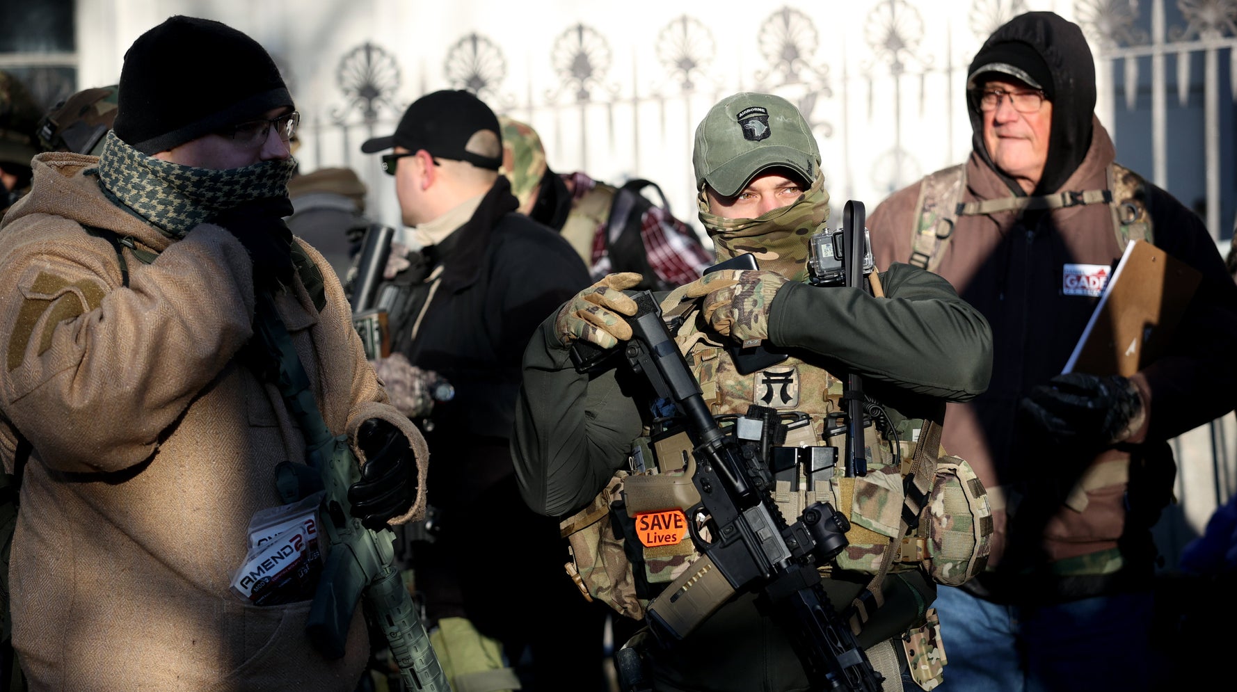 Thousands Of Pro Gun Activists And Far Right Extremists Swarm Richmond
