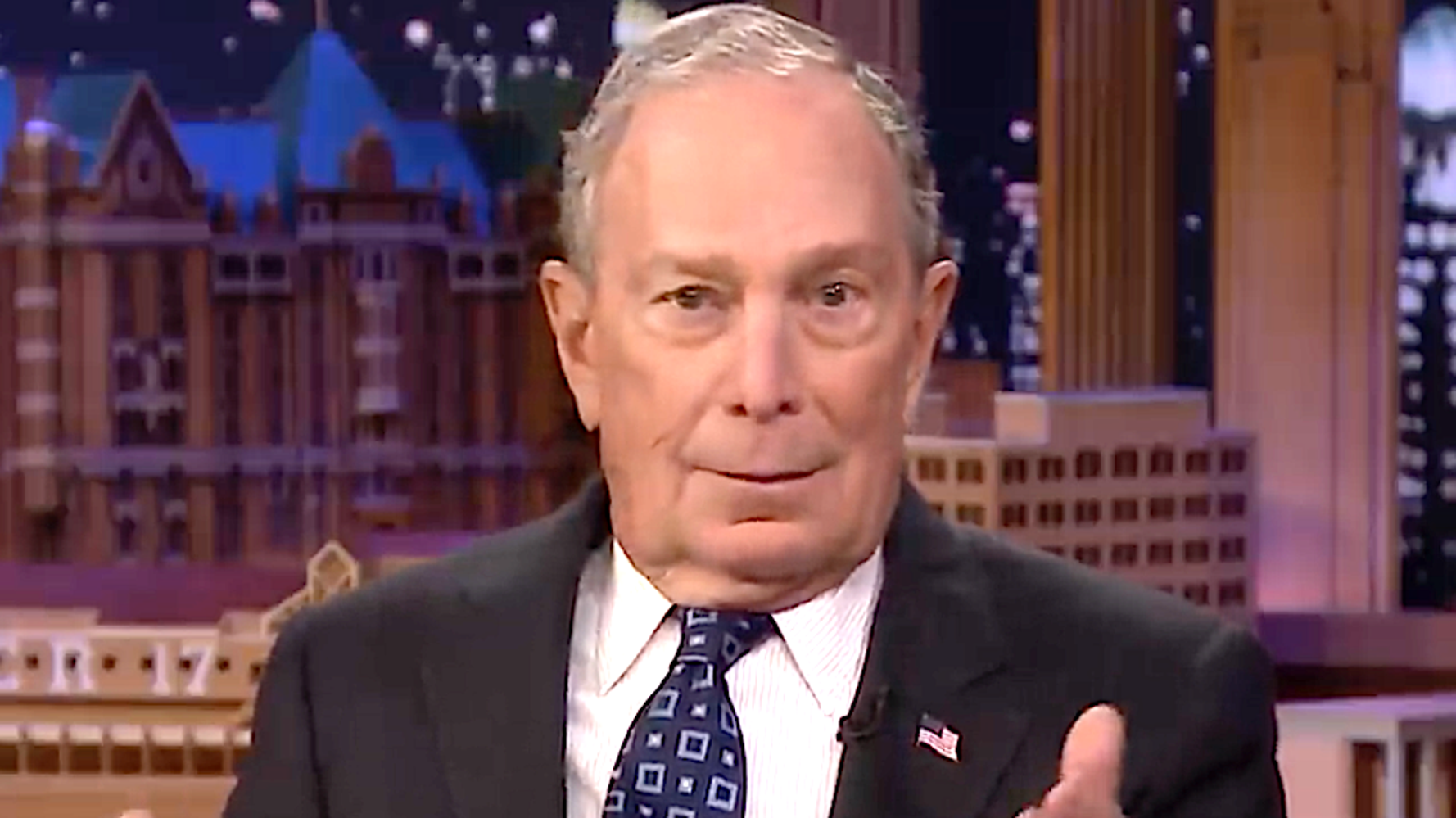Donald Trump Did The Most Trump Thing When Michael Bloomberg Gave Him ...