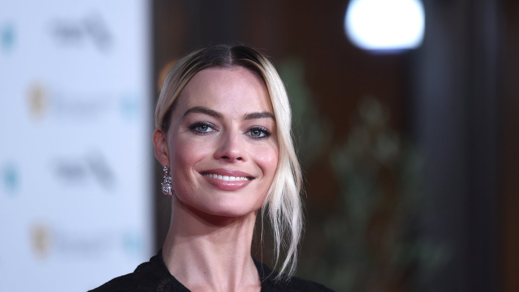 Voici pourquoi Margot Robbie a laissé tomber sa «carrière» de tatoueuse ...