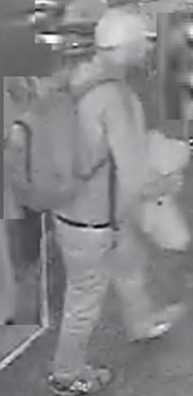 Police Release Cctv Images In Serious Assault Investigation Huffpost Uk