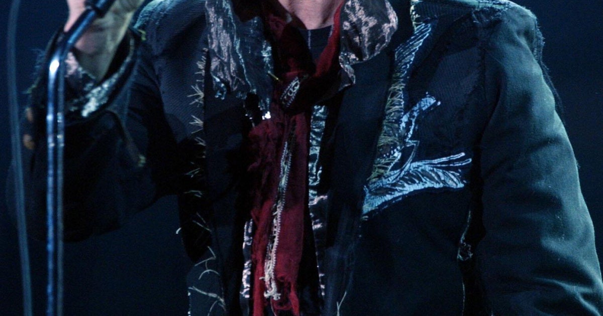 David Bowie Breaks Silence To Release Single 'Where Are We Now?' And ...