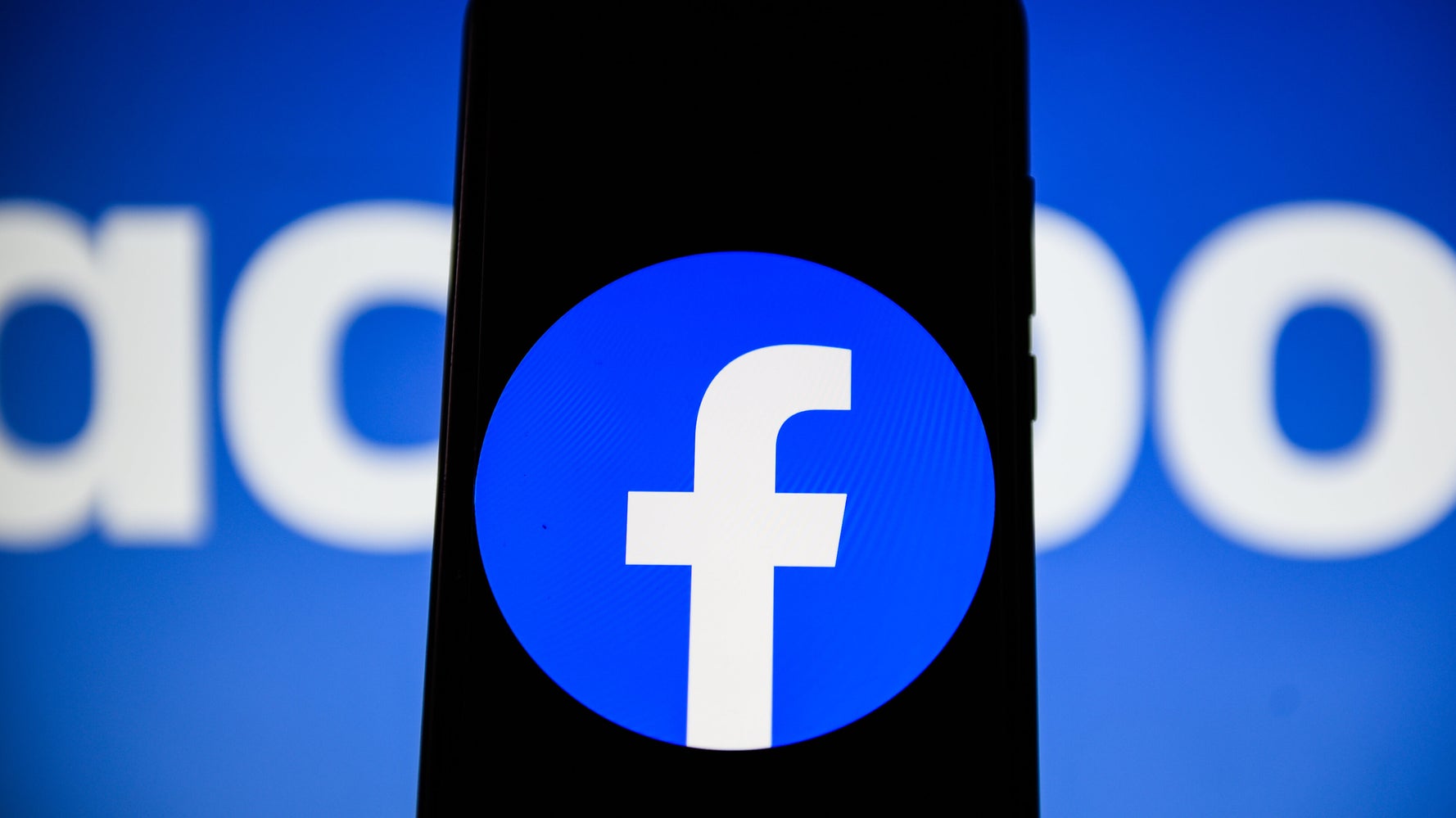 IRS, Facebook Square Off In Court Over $9 Billion In Unpaid Taxes ...