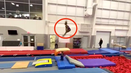 Australian Plus Size Model Laura Wells Looks Stunning, But Not Exactly ...