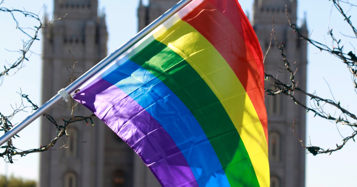 Utahs Brigham Young University Keeps Same Sex Romantic Behavior Ban