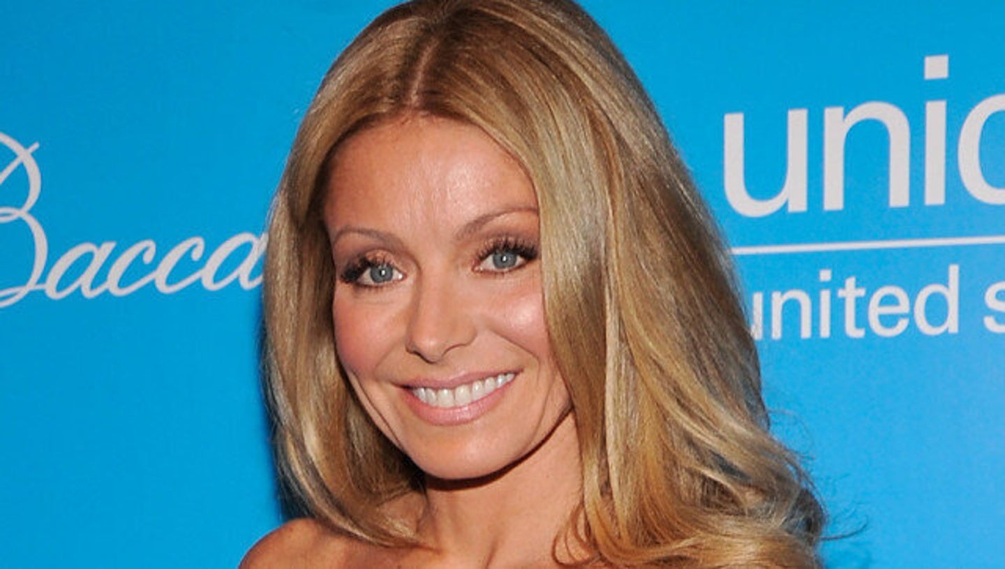 Kelly Ripa: I Botox My Eyes Every 7 Months, Plus My Armpits | HuffPost Life