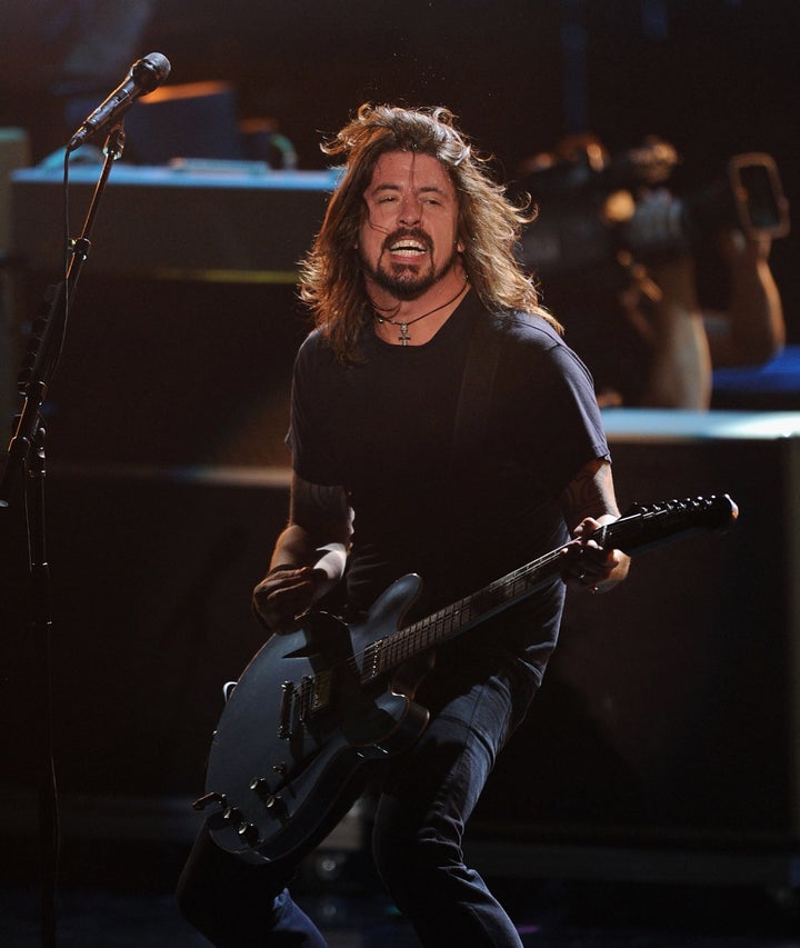 Dave Grohl On Grammy Speech: Rocker Clarifies A Few Things | HuffPost ...