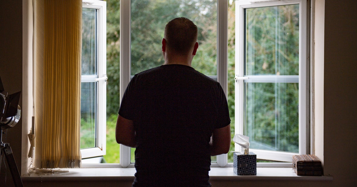 What Is ‘Social-Distancing’ – And How Does It Work? | HuffPost UK Life