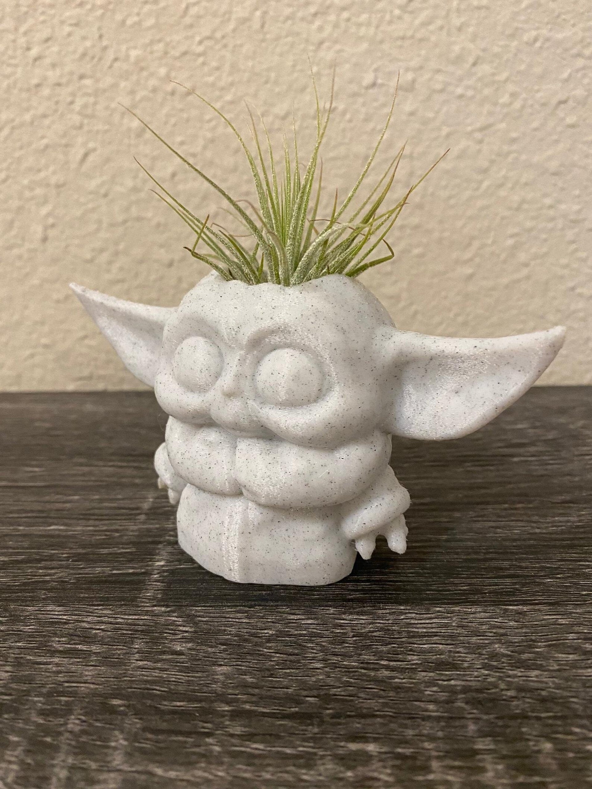 The 25 Cutest Pots And Planters For All Of That Gardening You're Doing ...