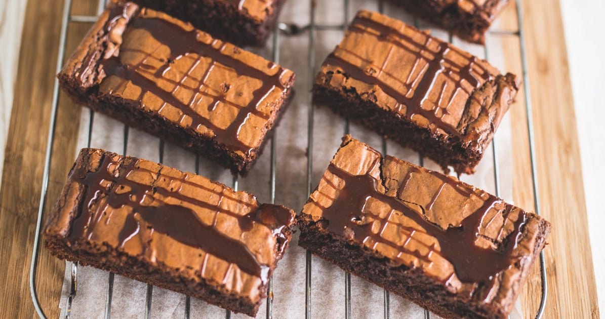 These 3 Ingredient Bakes Are Ridiculously Easy To Make | HuffPost UK Life