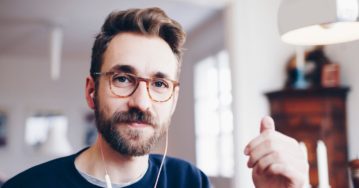 Growing A Quarantine Beard? How To Avoid Being A Patchy Mess | HuffPost ...
