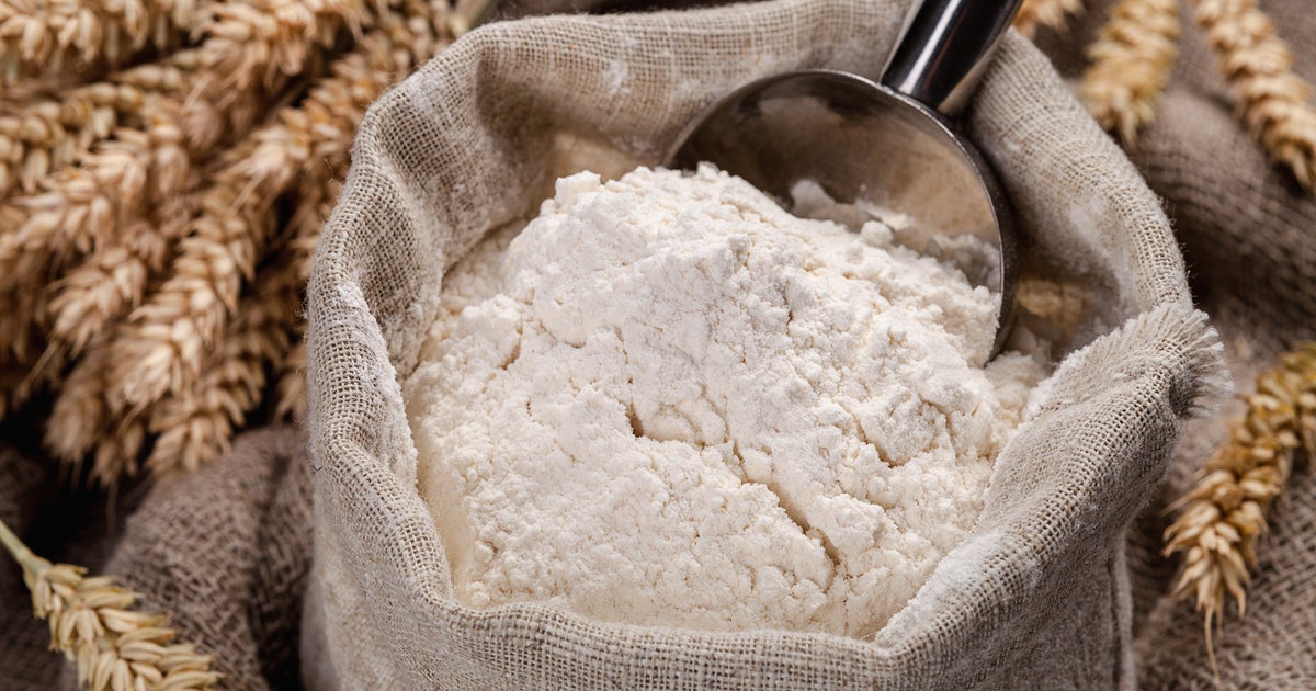 Your Definitive Guide To Flour For All Your Baking Needs | HuffPost Life