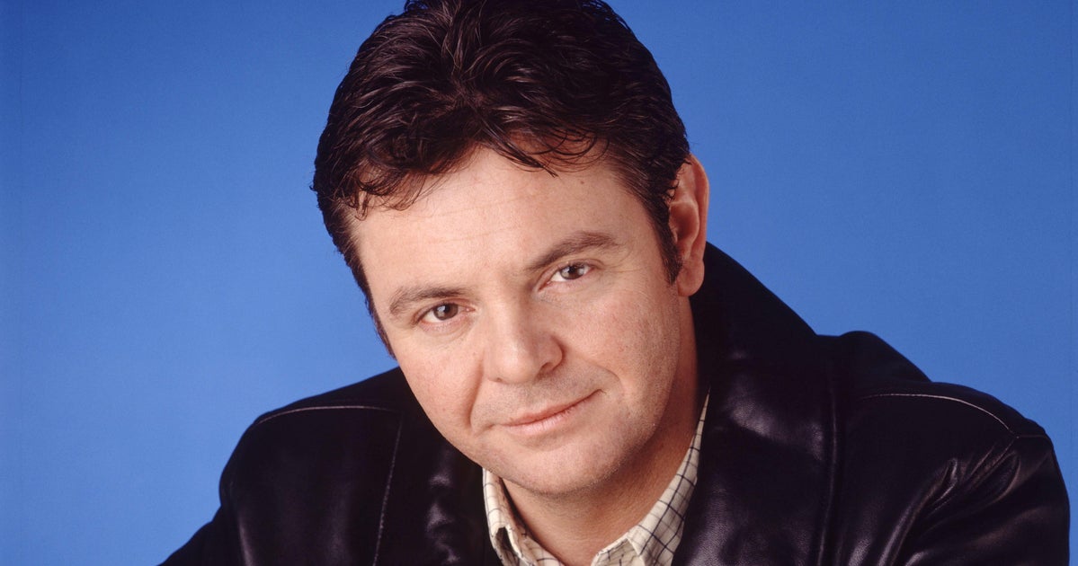 Former Coronation Street Star Philip Middlemiss Wanted For Questioning ...