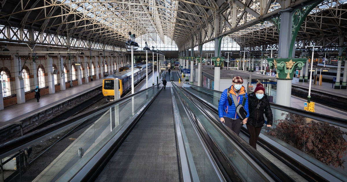 Coronavirus: Crowd Control At Train Stations, And Four Other Things You ...