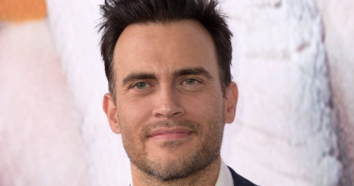 Cheyenne Jackson Reveals Hair Transplant Surgery Scars To Encourage ...