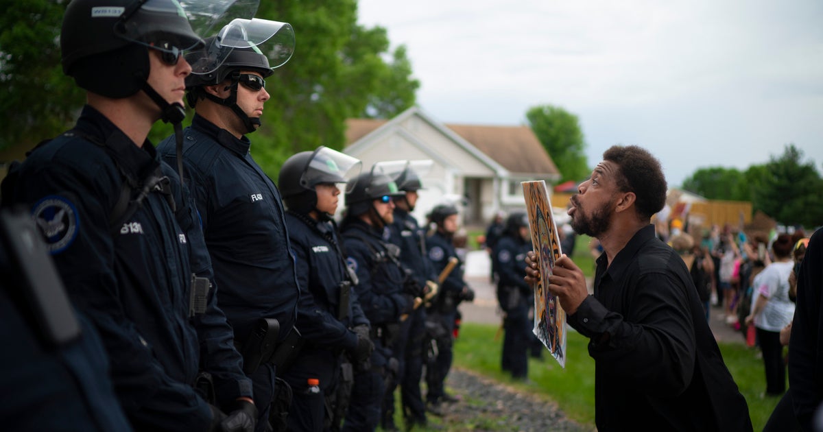 No Charges Yet In George Floyd Killing As National Guard Called In For ...