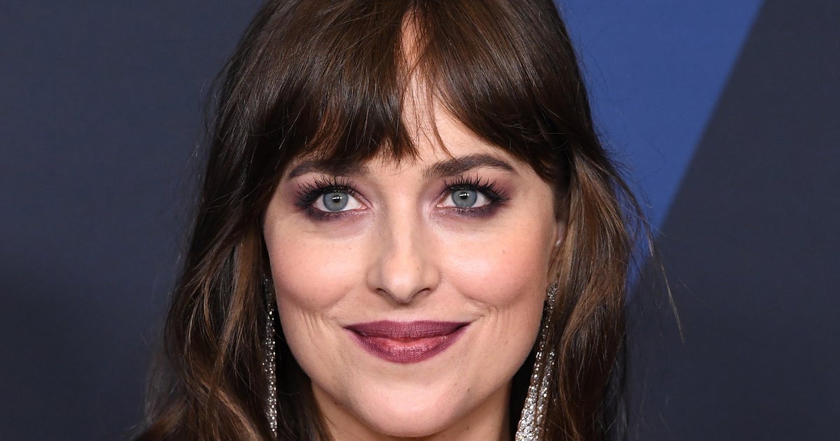 17 Quarantine Tweets About Having, Wanting And Cutting Bangs | HuffPost ...