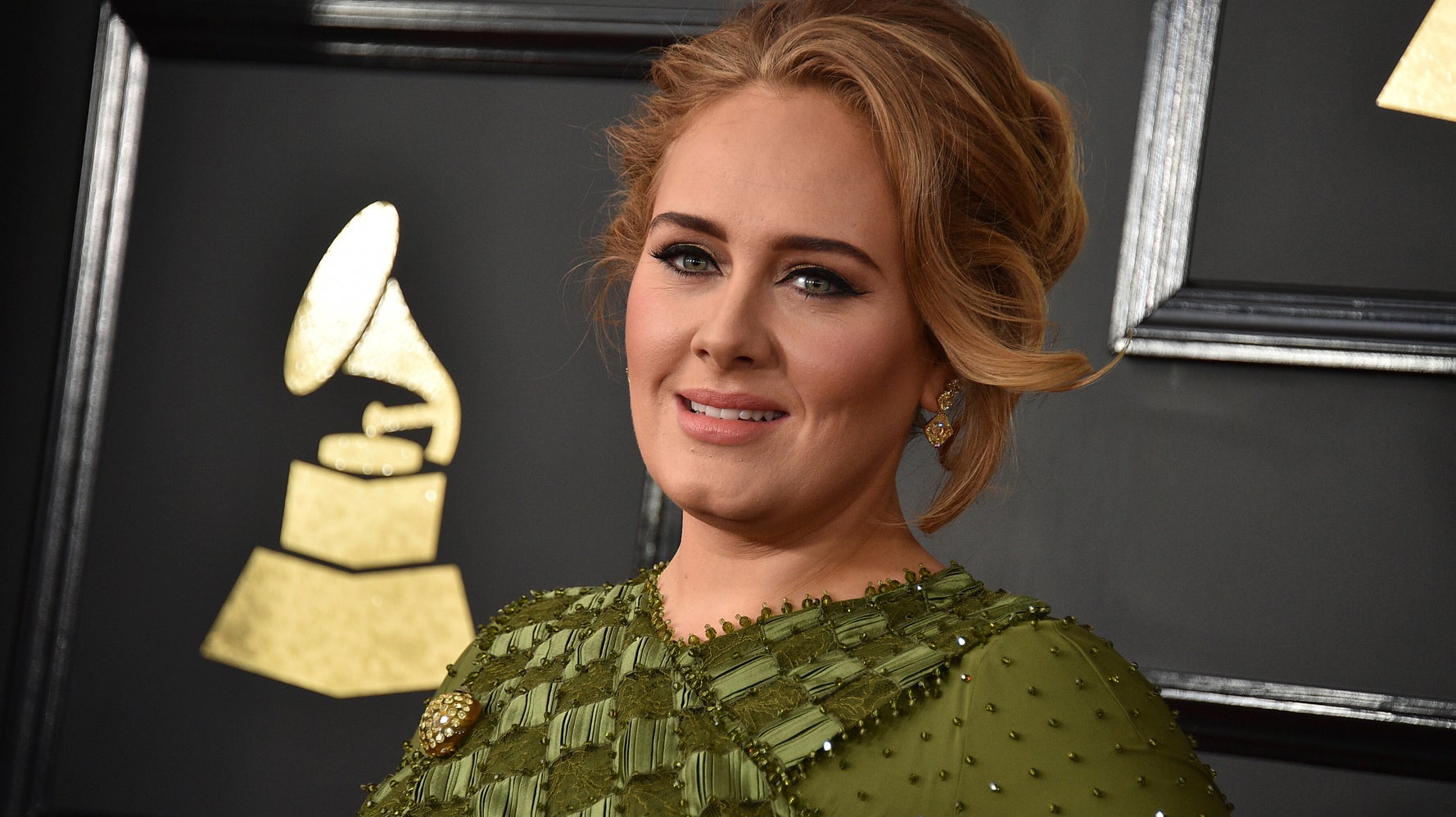 Adele Urges George Floyd Protestors Not To Get ‘Disheartened, Hijacked ...