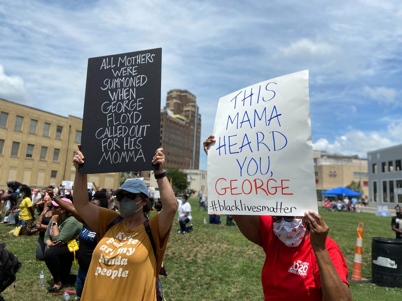 28 Protest Images From Small Cities And Towns Across The U.S ...