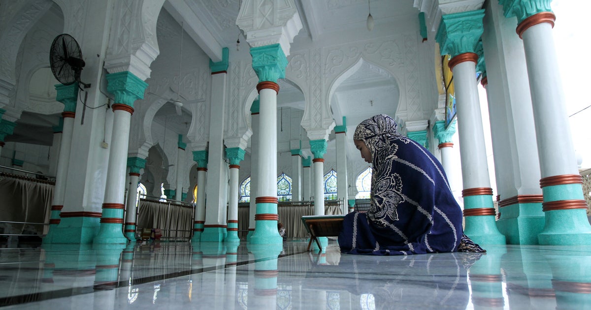 Muslim Women Renew Calls For More Inclusive Programs As Mosques Reopen ...