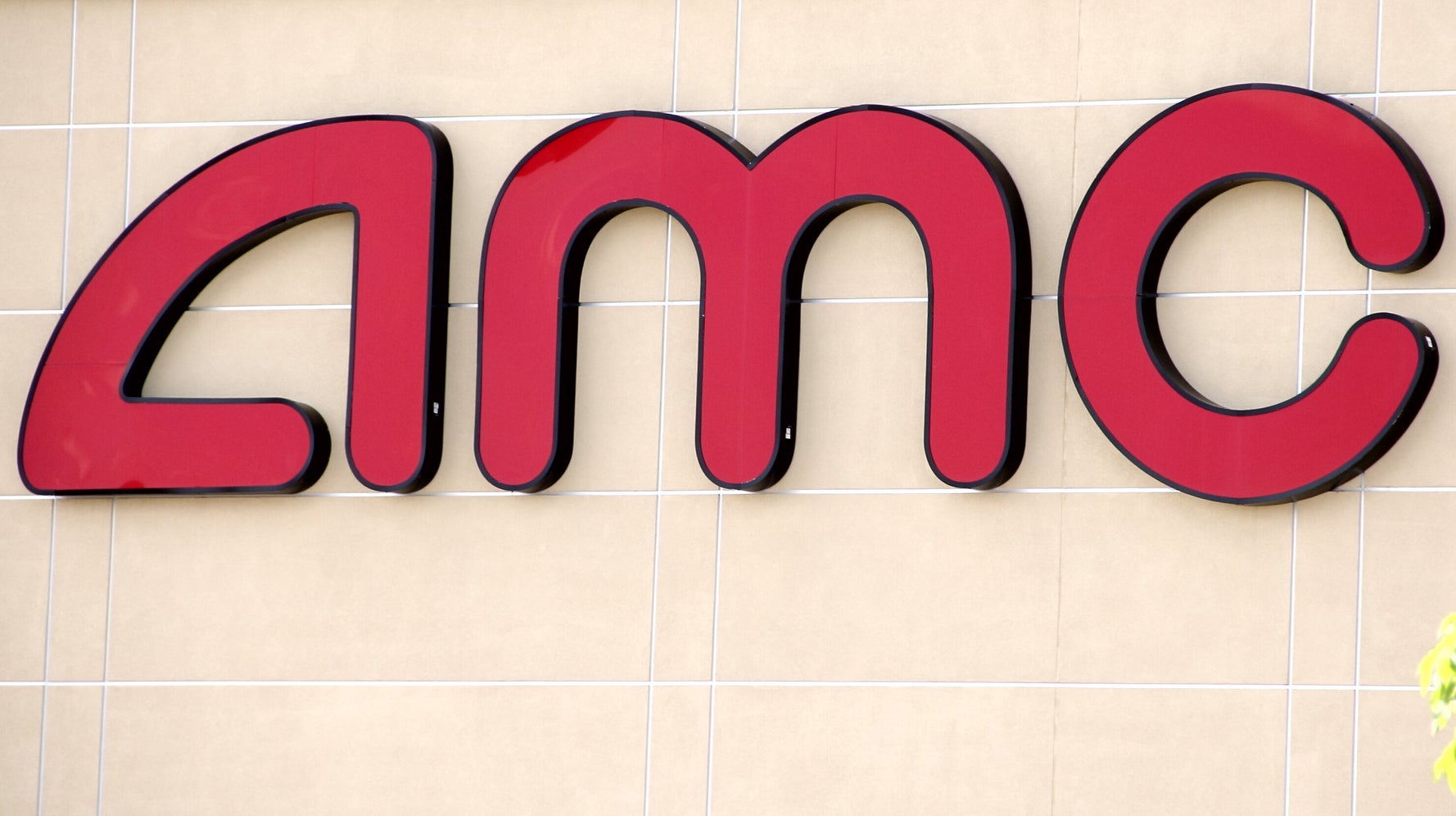 AMC Theatres Says It Won't Require Face Masks To Avoid 'Political ...