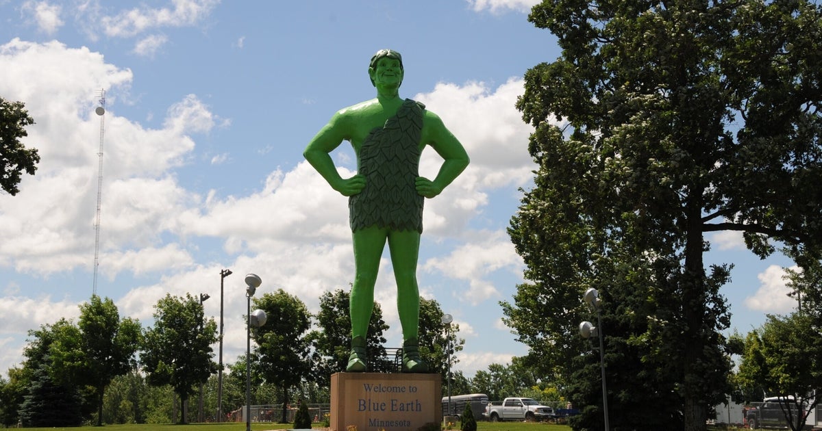 The Jolly Green Giant's Decades-Long Evolution Raises Some Questions ...