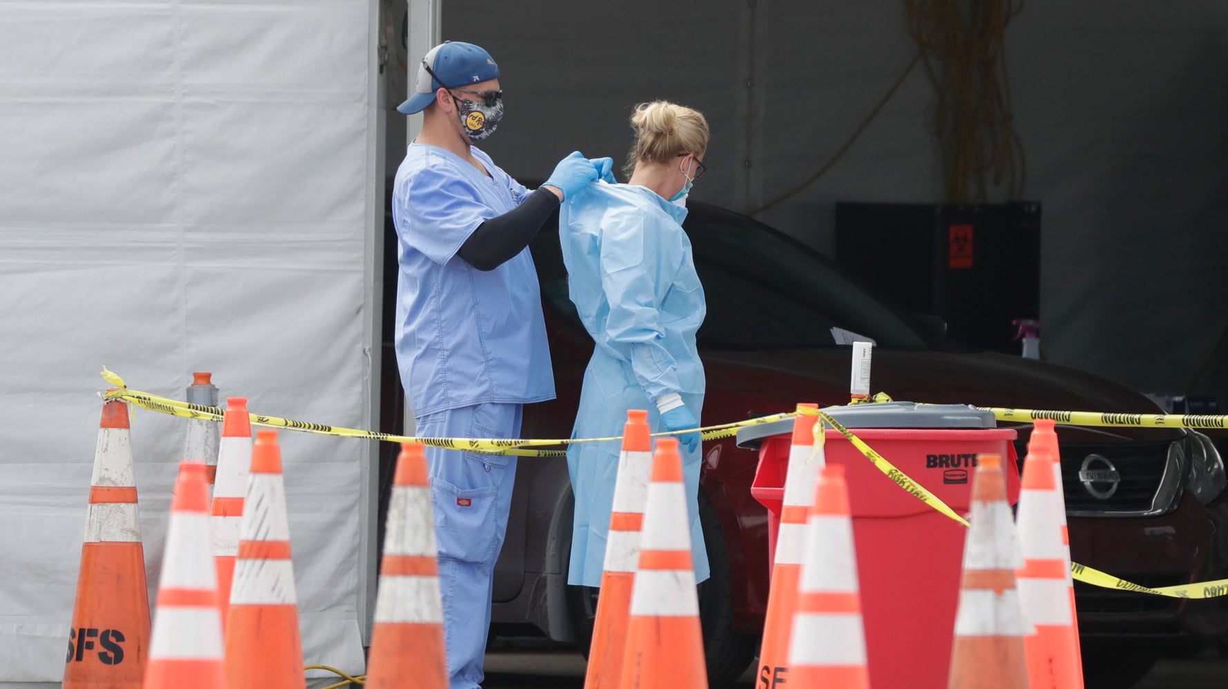 Personal Protective Gear For Medical Workers Fighting Coronavirus Runs ...