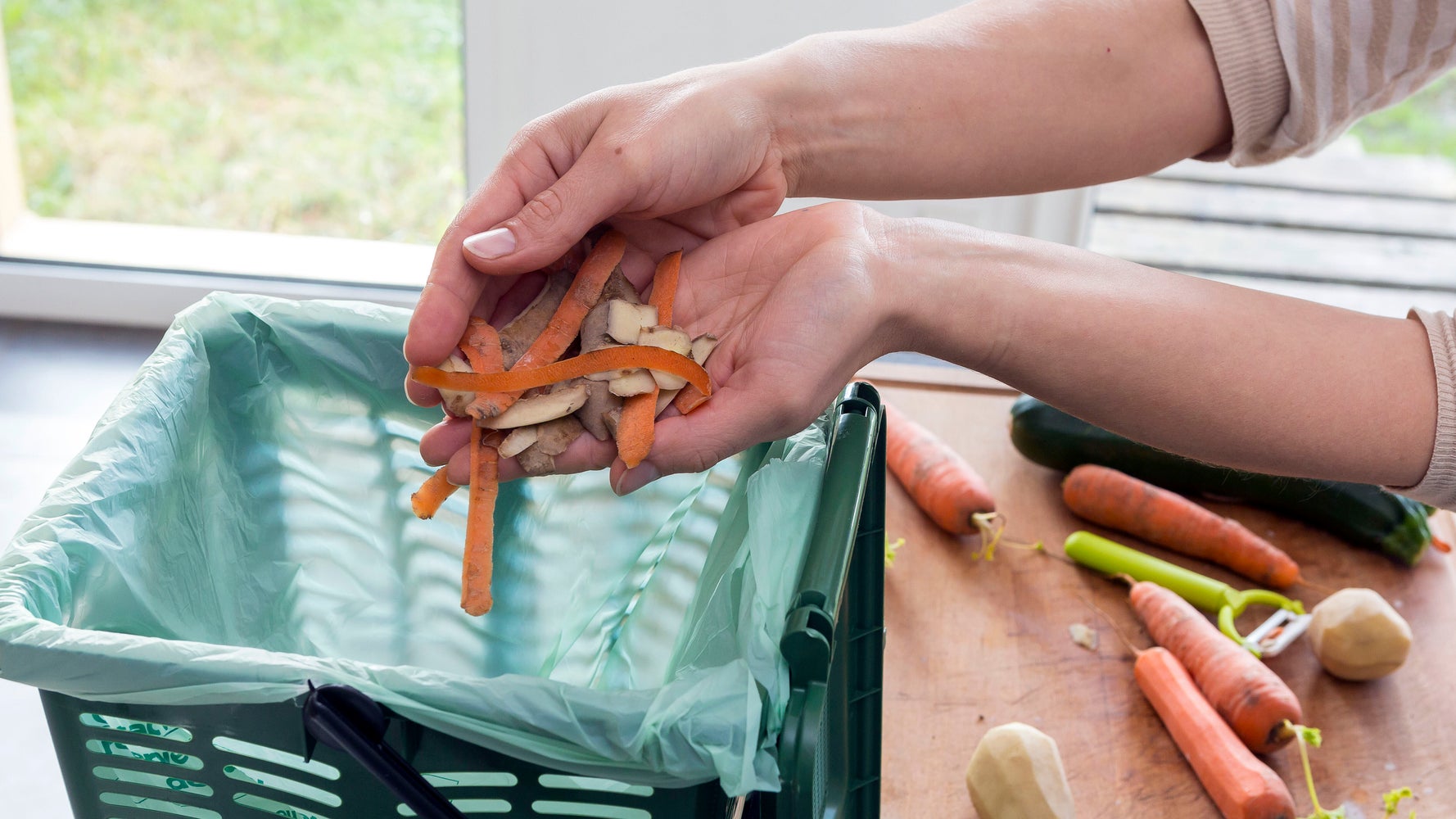 Vermont Is First State To Ban Throwing Food Scraps Into The Trash ...