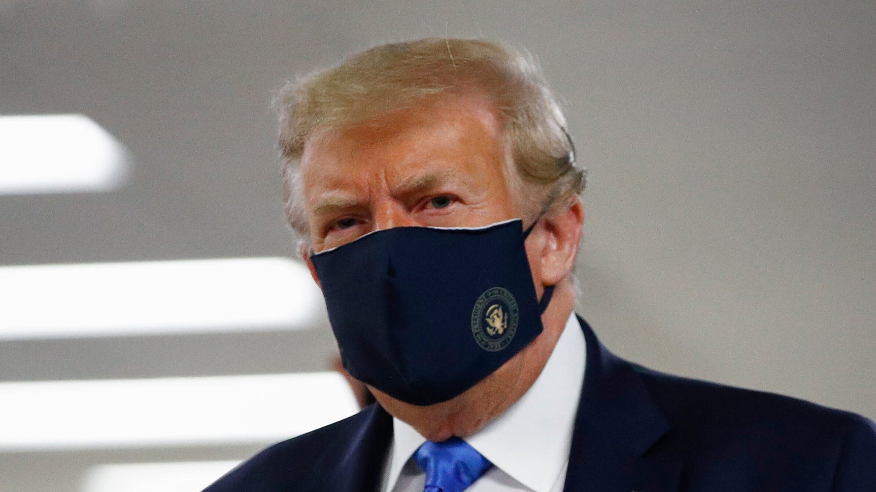 Trump Finally Wears A Mask In Public | HuffPost Latest News