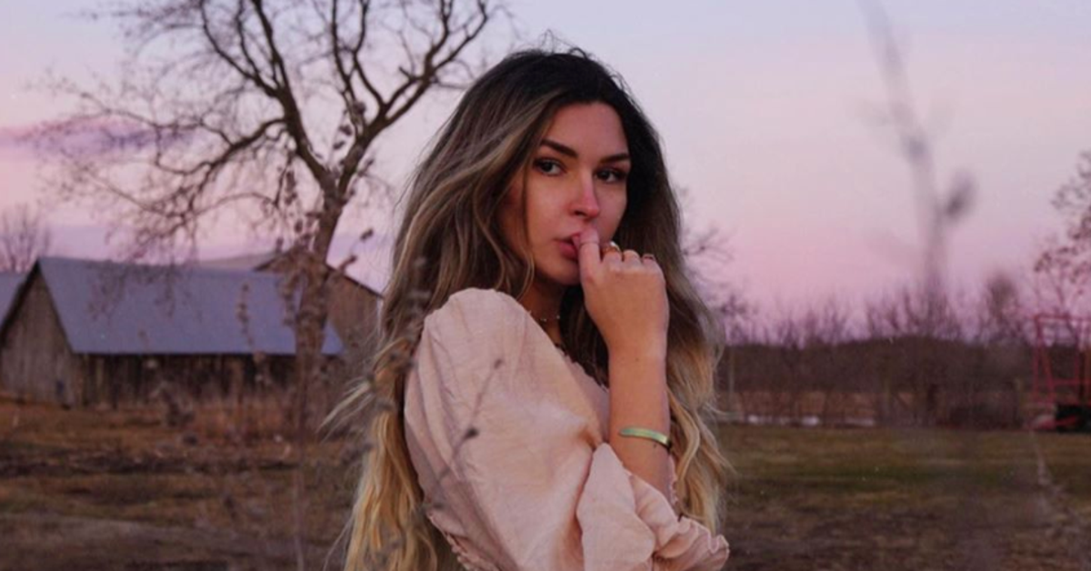 Élisabeth Rioux vous demande de ne plus critiquer le prénom de sa fille ...