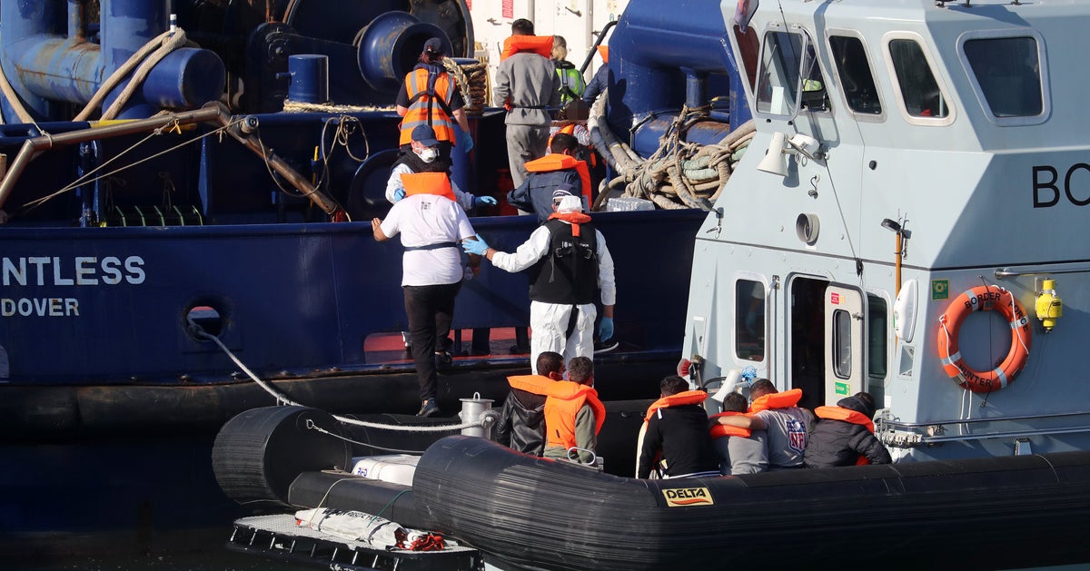 No Date For Home Office's Refugee Resettlement Scheme To Be Resumed ...