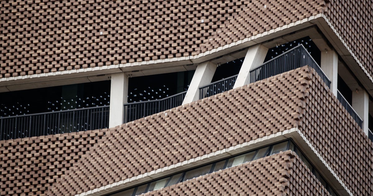 Boy Thrown From Tate Modern Balcony 'Goes Home For A Weekend ...