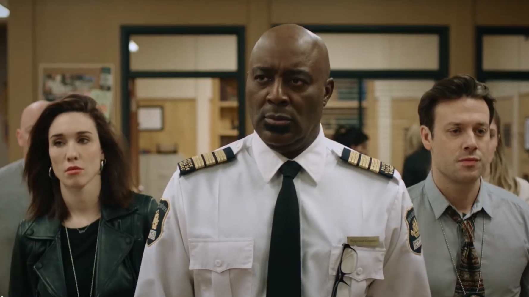 Une première bande-annonce pour «Escouade 99» | HuffPost Divertissement