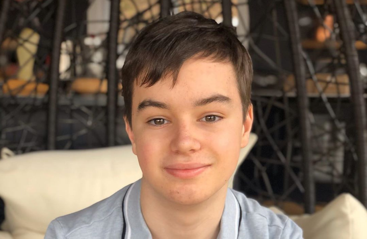 Benjamin Gratton se rase la tête pour la bonne cause | HuffPost ...