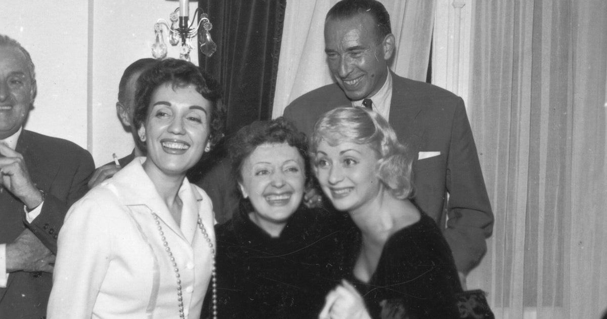 Annie Cordy: des photos inédites de sa carrière dévoilées | Le HuffPost