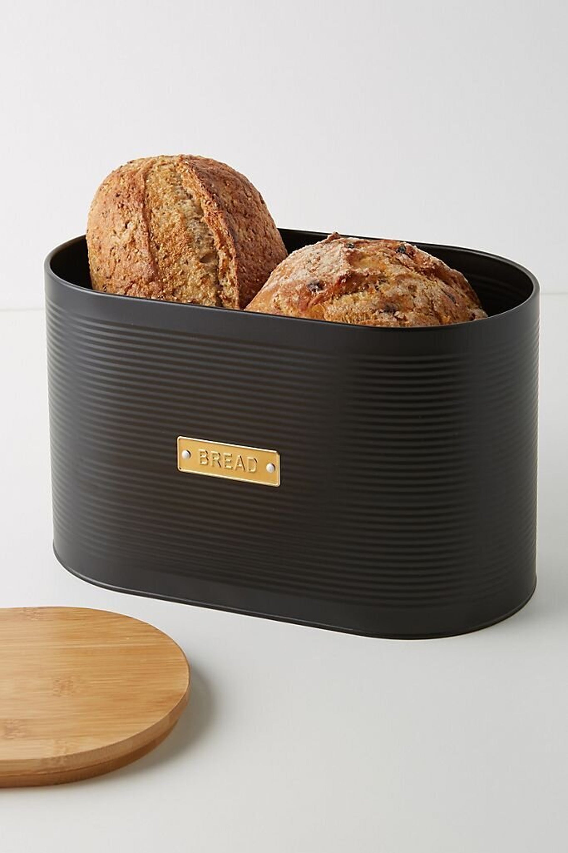 Matte Black Home Decor Finds To Take A Trip To The Dark Side | HuffPost ...
