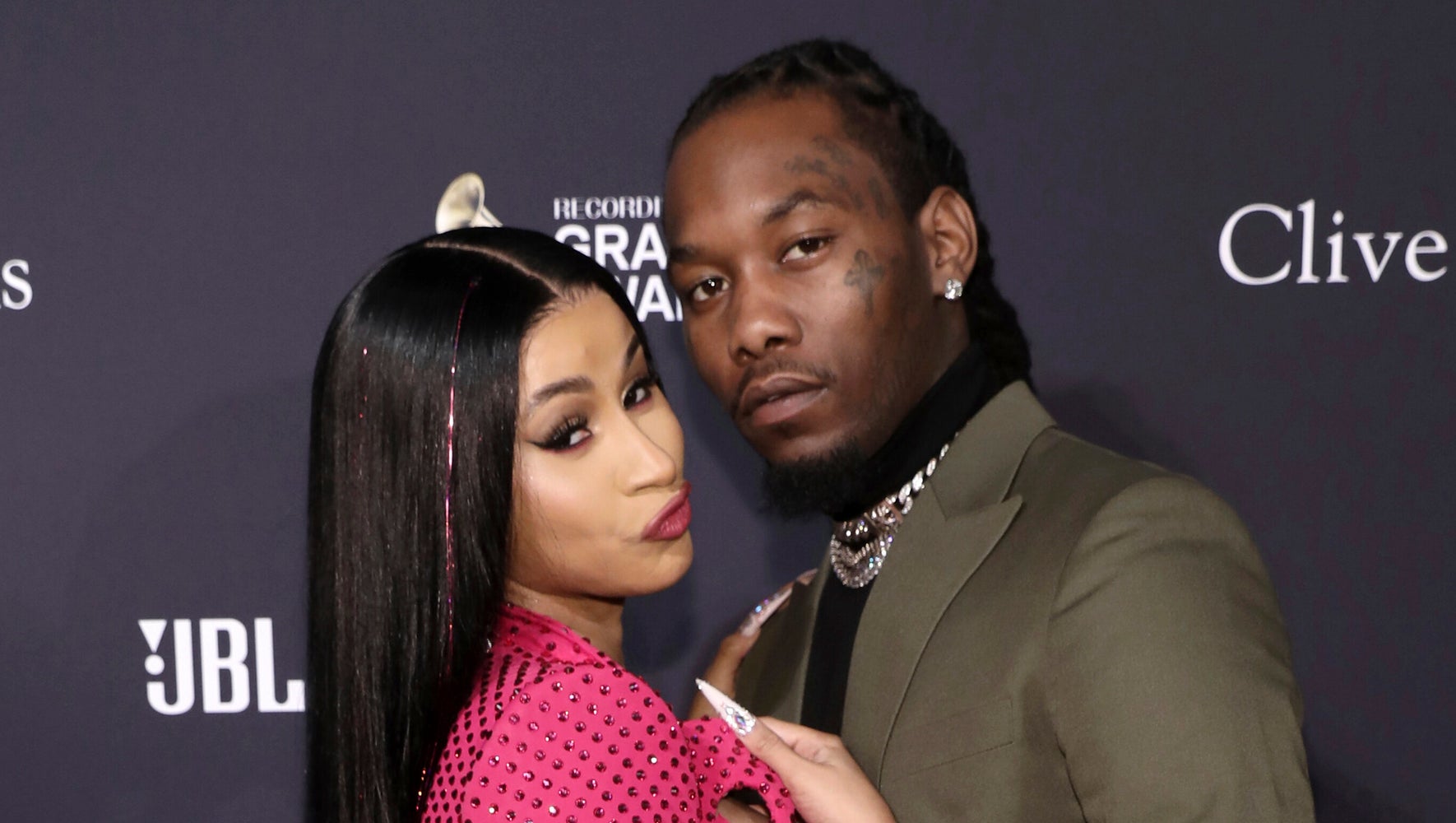 Cardi B Kisses, Twerks On Ex Offset At Birthday Bash After Filing For ...
