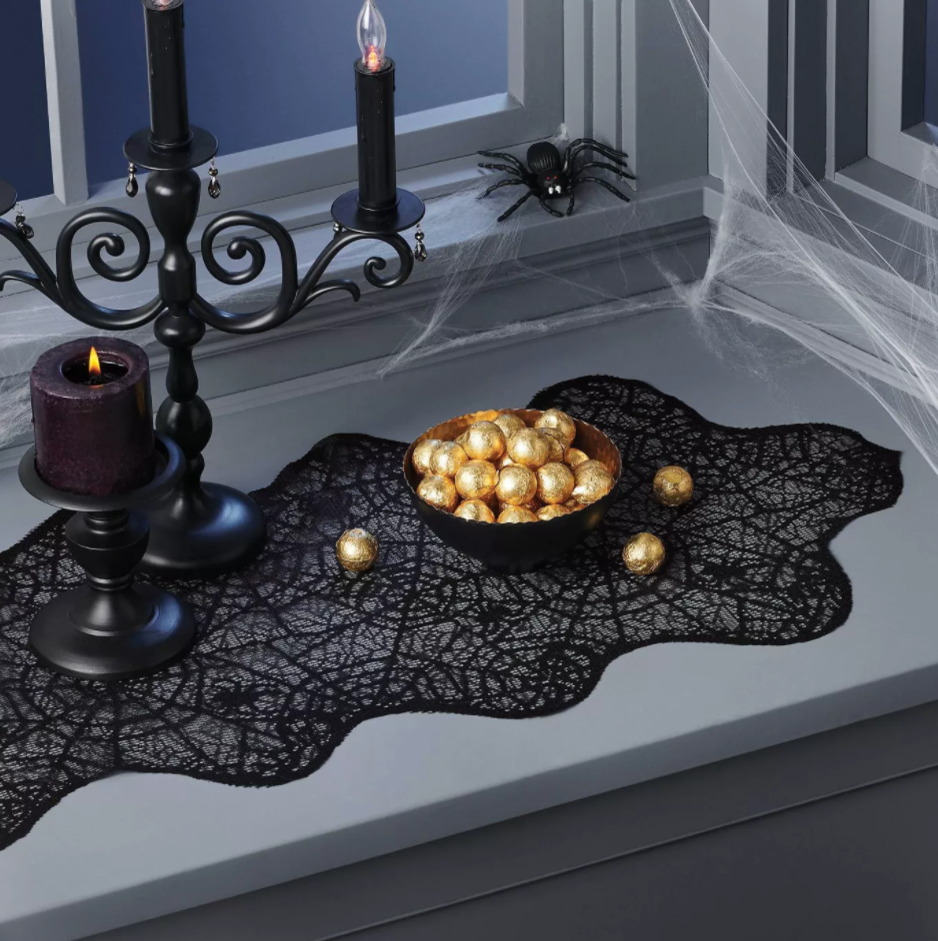 Tasteful Halloween Home Decor Under $45 That's Still Spooky | HuffPost Life