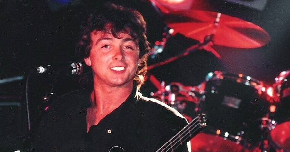 Tony Lewis, Lead Singer Of The Outfield, Dead At 62 | HuffPost ...