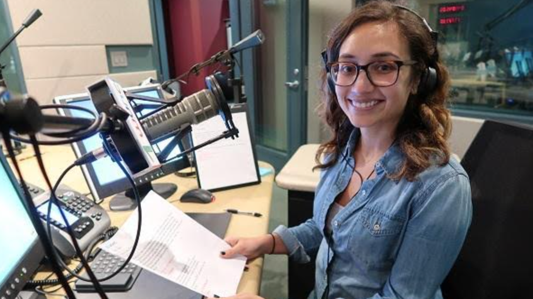 I Started A Public Radio Show About Sex And Listeners Were Not Ready For It Huffpost Australia