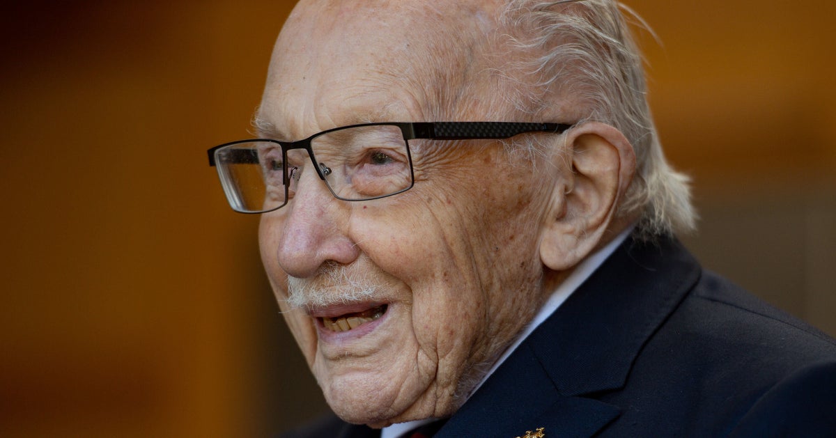Captain Sir Tom Moore Is GQ's Oldest – And Most Dapper – Cover Star ...